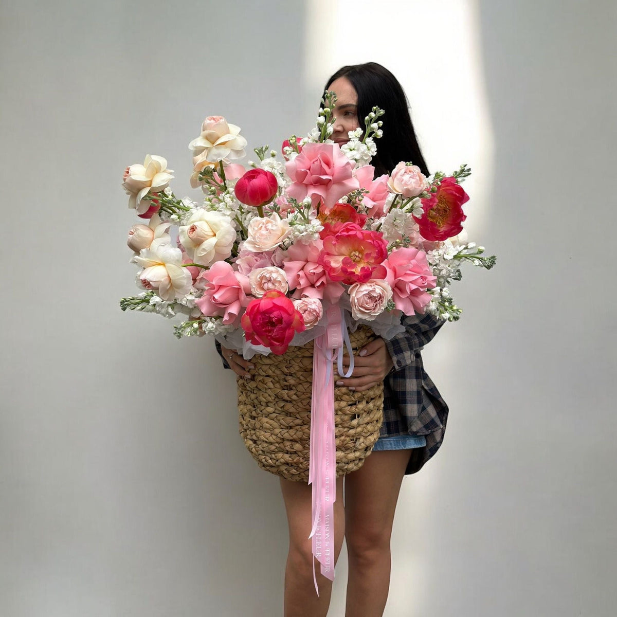 Fly Me To The Moon - 30 beautiful premium Peonies - Maison la Fleur